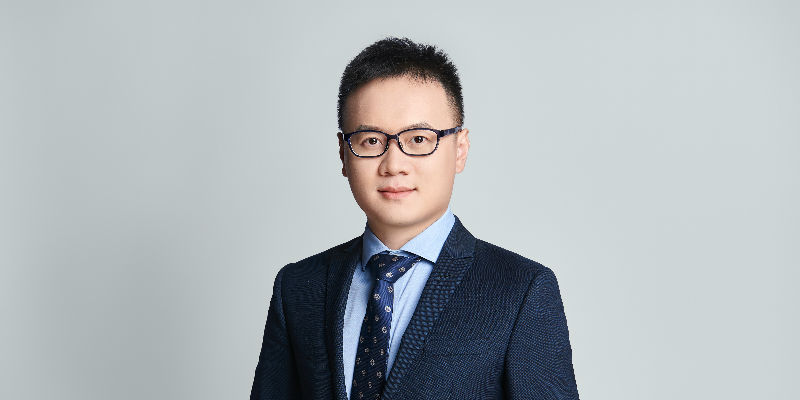 查浩：从芯片架构到芯片产品