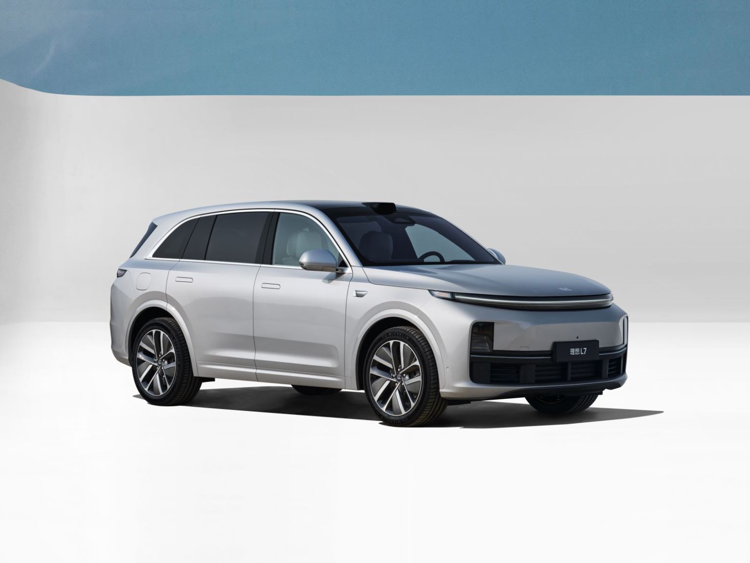 “价格战”中推新车,理想L7/L8新增入门版车型拉低售价